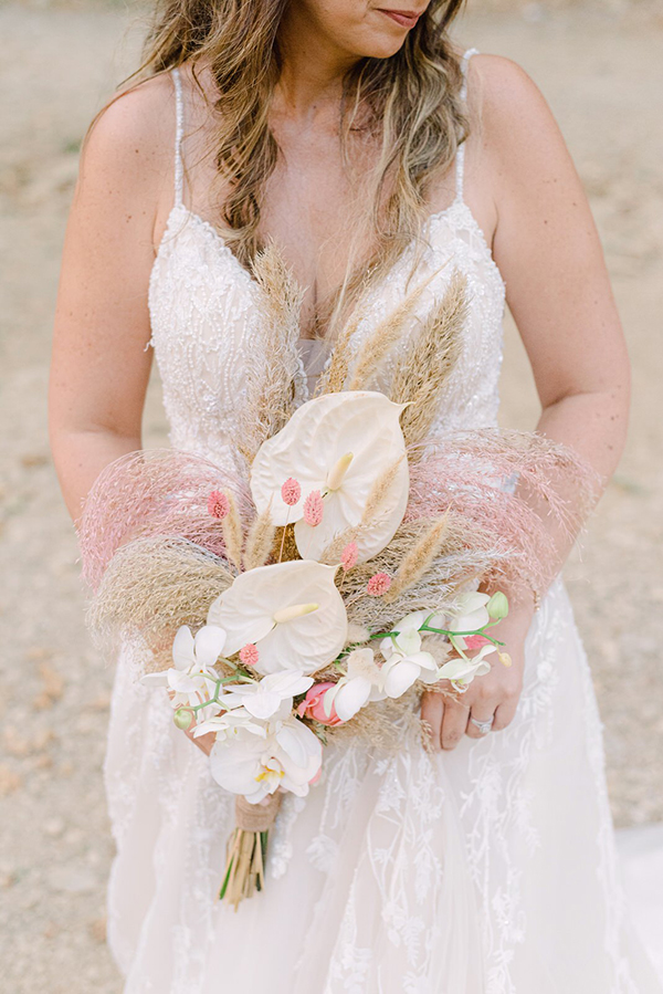 Romantic summer wedding in Greece with fresh and dried flowers ...