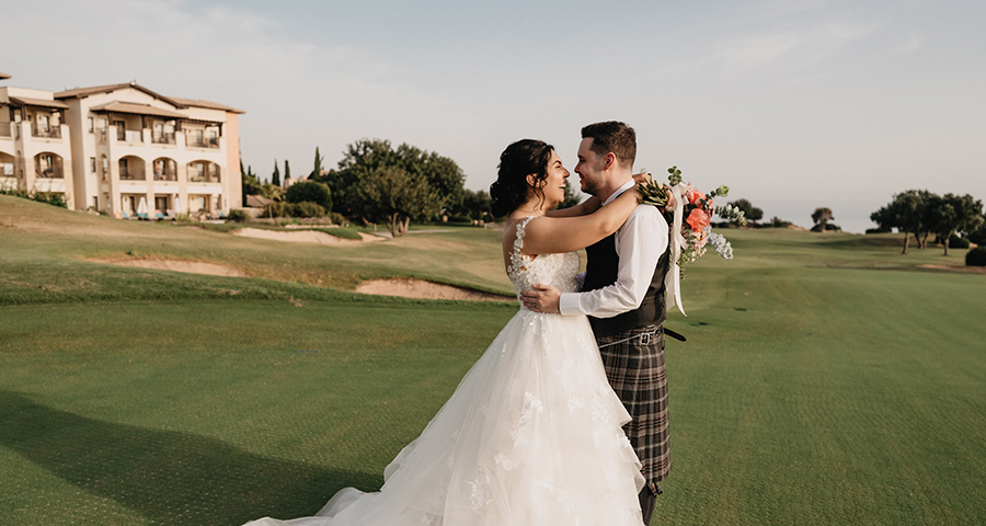 Romantic wedding with pretty florals in Cyprus | Eleni & Matthew - Chic ...