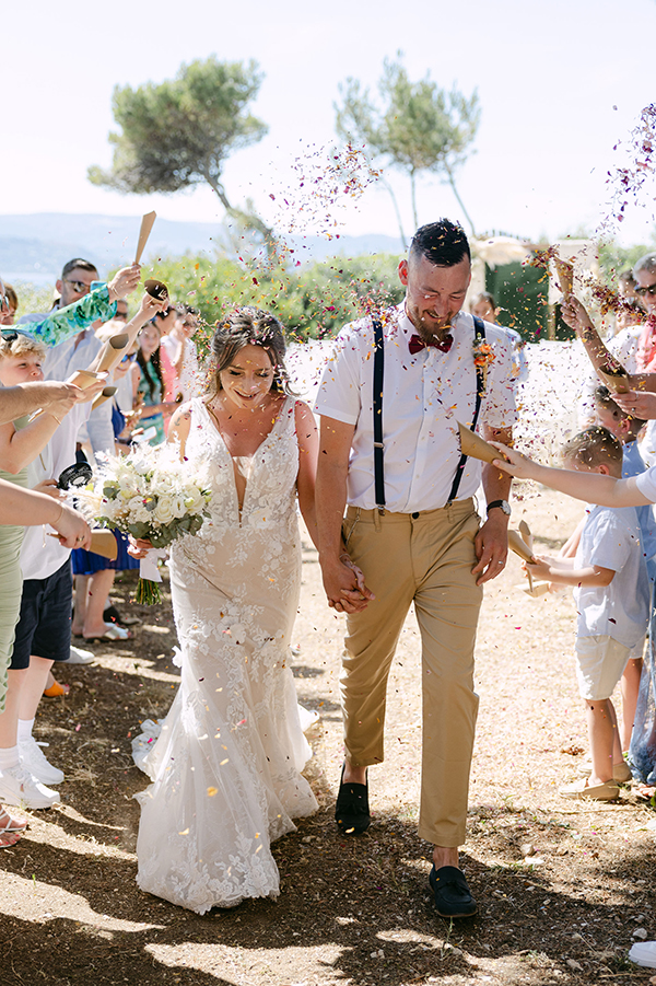 Boho seaside wedding with macrame and pampas grass | Charlotte & Conor ...